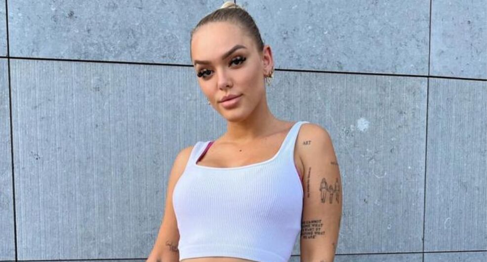 EOTB's Romée vertelt: dit heeft ze aan zichzelf laten doen