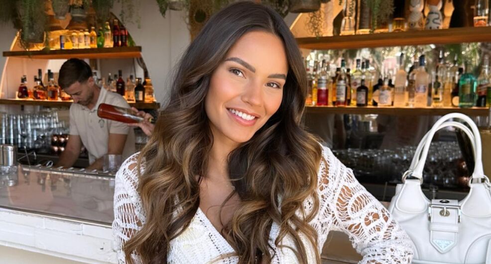 Van vlogger tot miljonair: dit bizarre bedrag verdient Monica Geuze