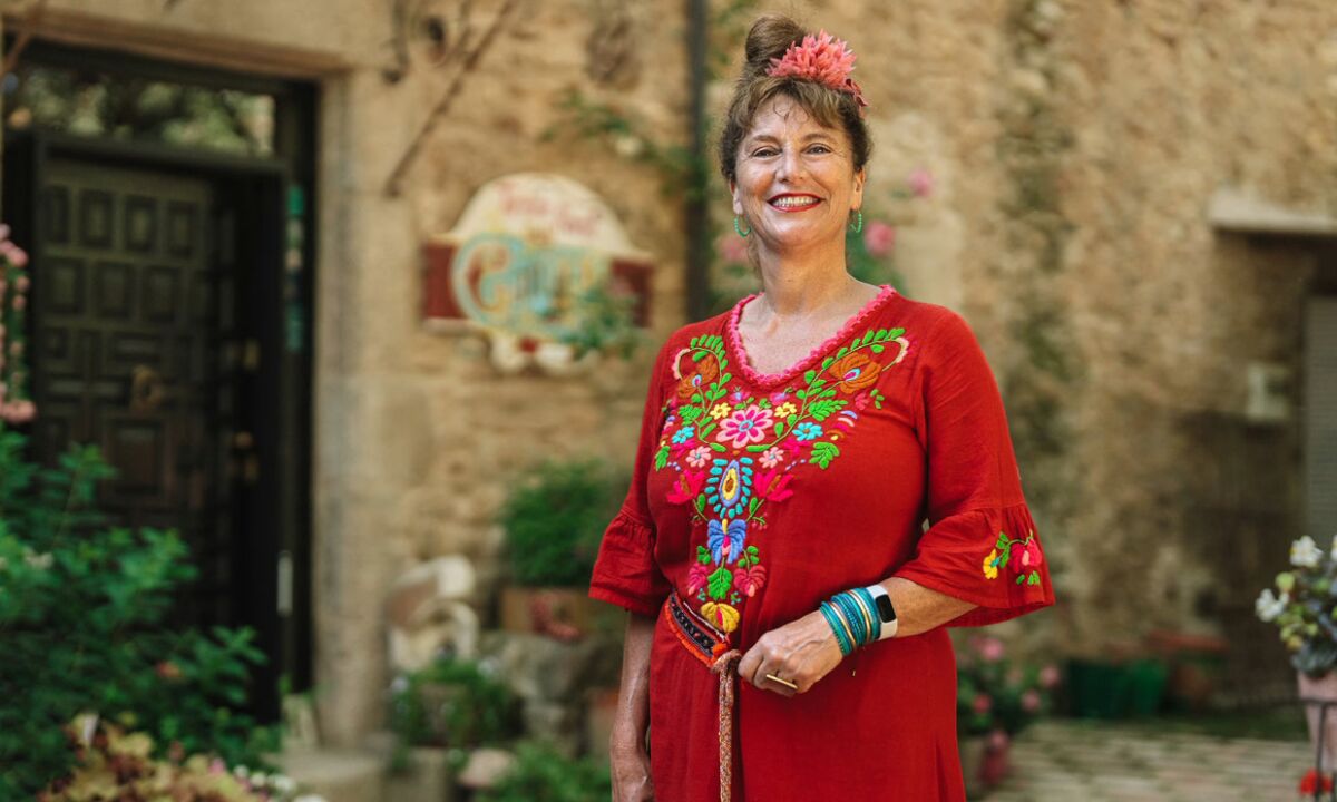 Debbie uit B&B Vol Liefde over kritiek op vriendschap met Albert | FEM FEM