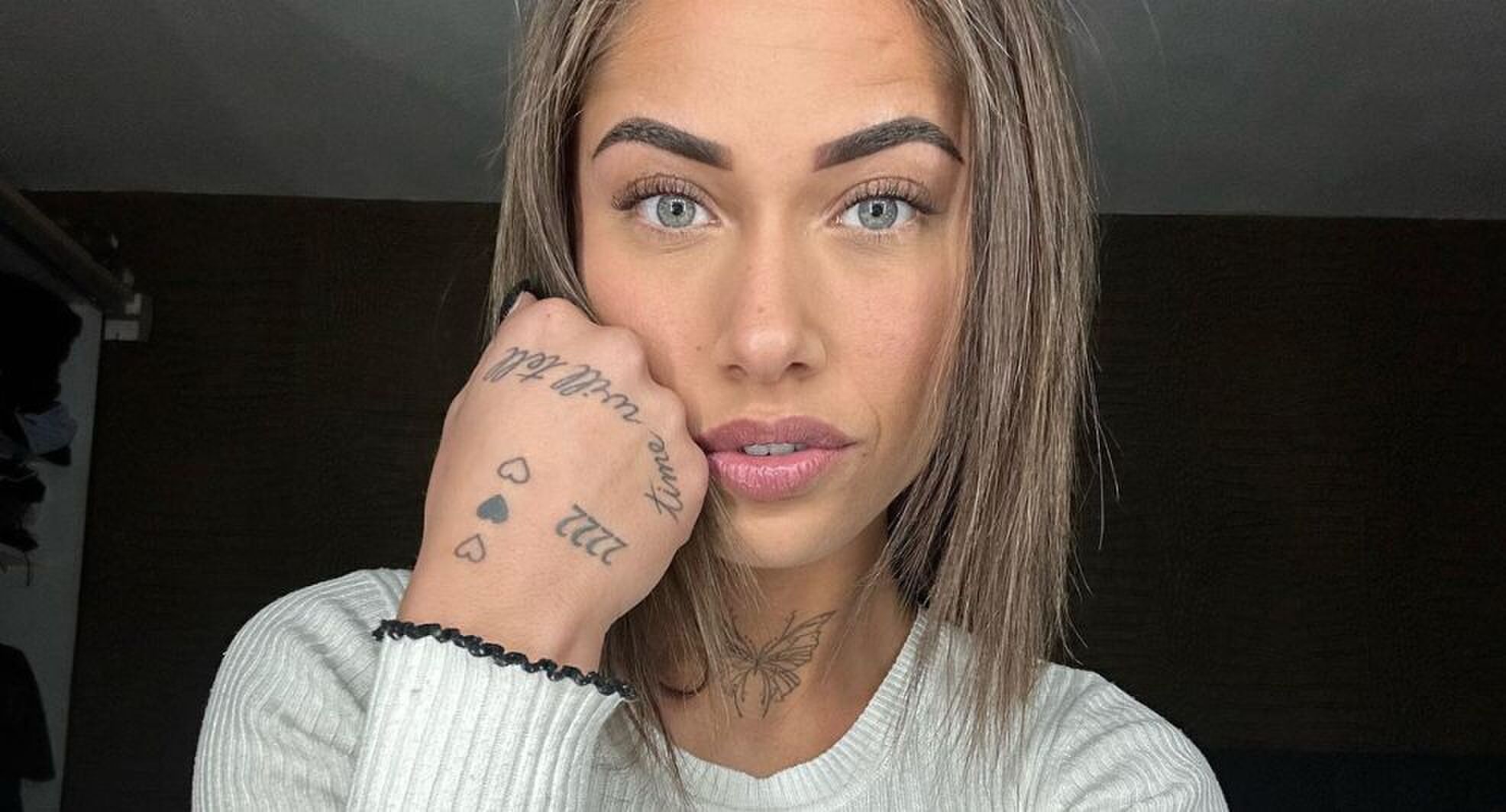 Déze oude bekende uit Temptation Island verwacht haar eerste kindje ...