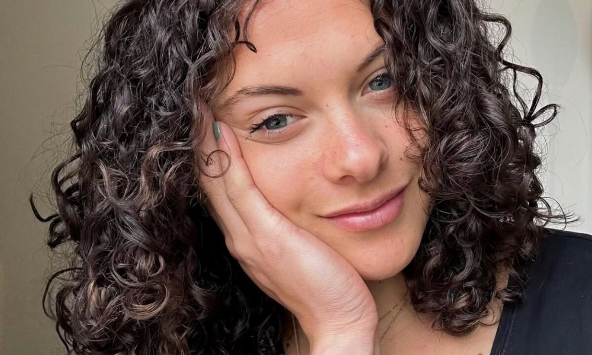 Olympiër Zoë Sedney stapte op na verspreiding intieme beelden: 'Ik was zó kwetsbaar' | FEM FEM