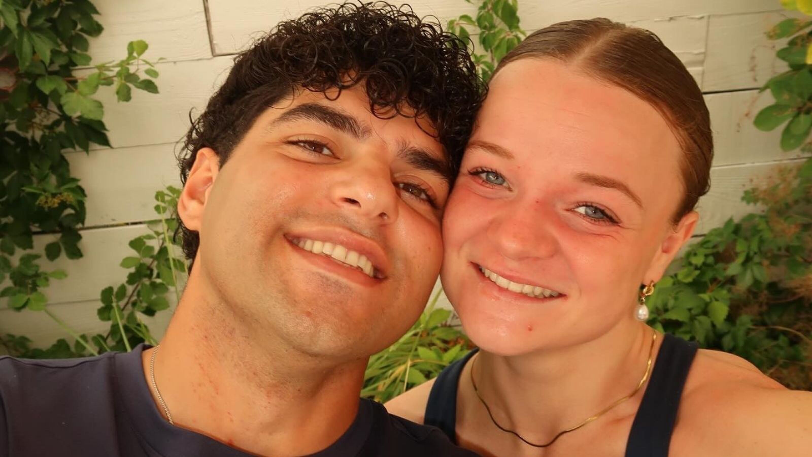 Influencerkoppel Nadeche en Mo onder vuur door 80/20-verdeling | FEM FEM