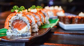 Sushi in Utrecht: hier moet je zijn voor de beste sushi in town | FEM FEM