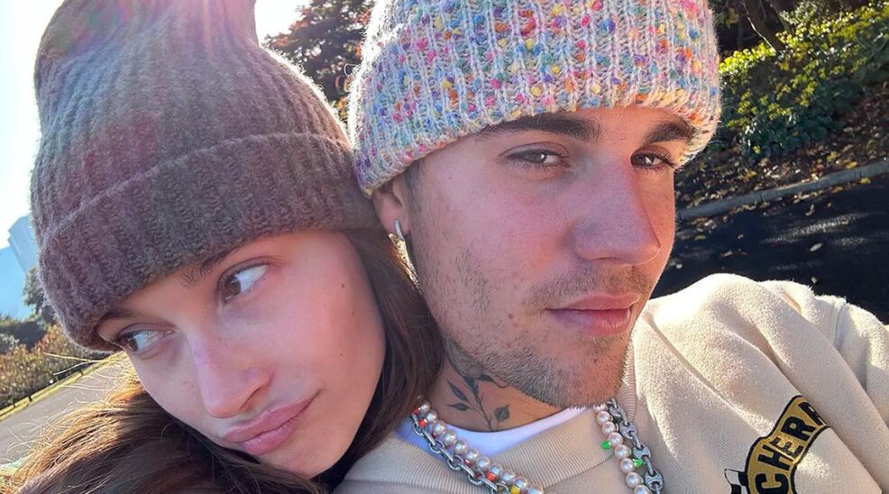 Justin Bieber blundert met caption onder Hailey's Vogue-cover